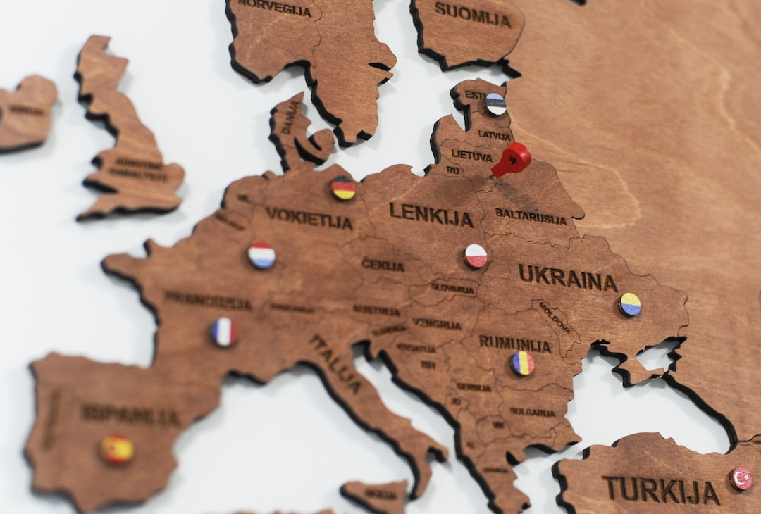 Flag Pins | Wooden Pins | Wooden Maps Pins | Country Flags Push Pins ...