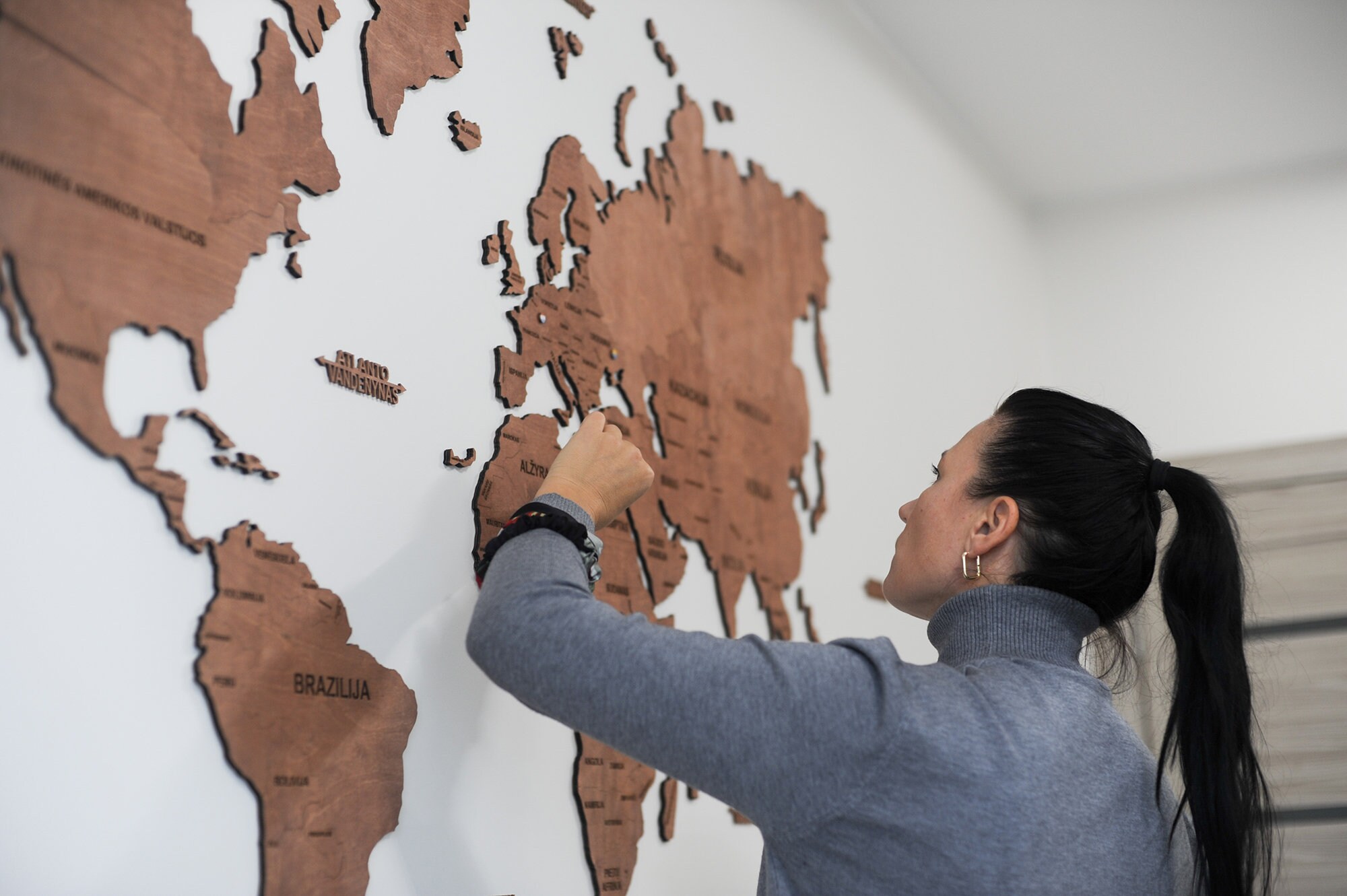 Create Lasting Memories With a Customizable Wooden World Map. Mark Your ...