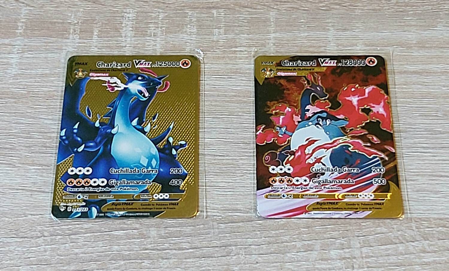 Gold shiny charizard vmax - Etsy España