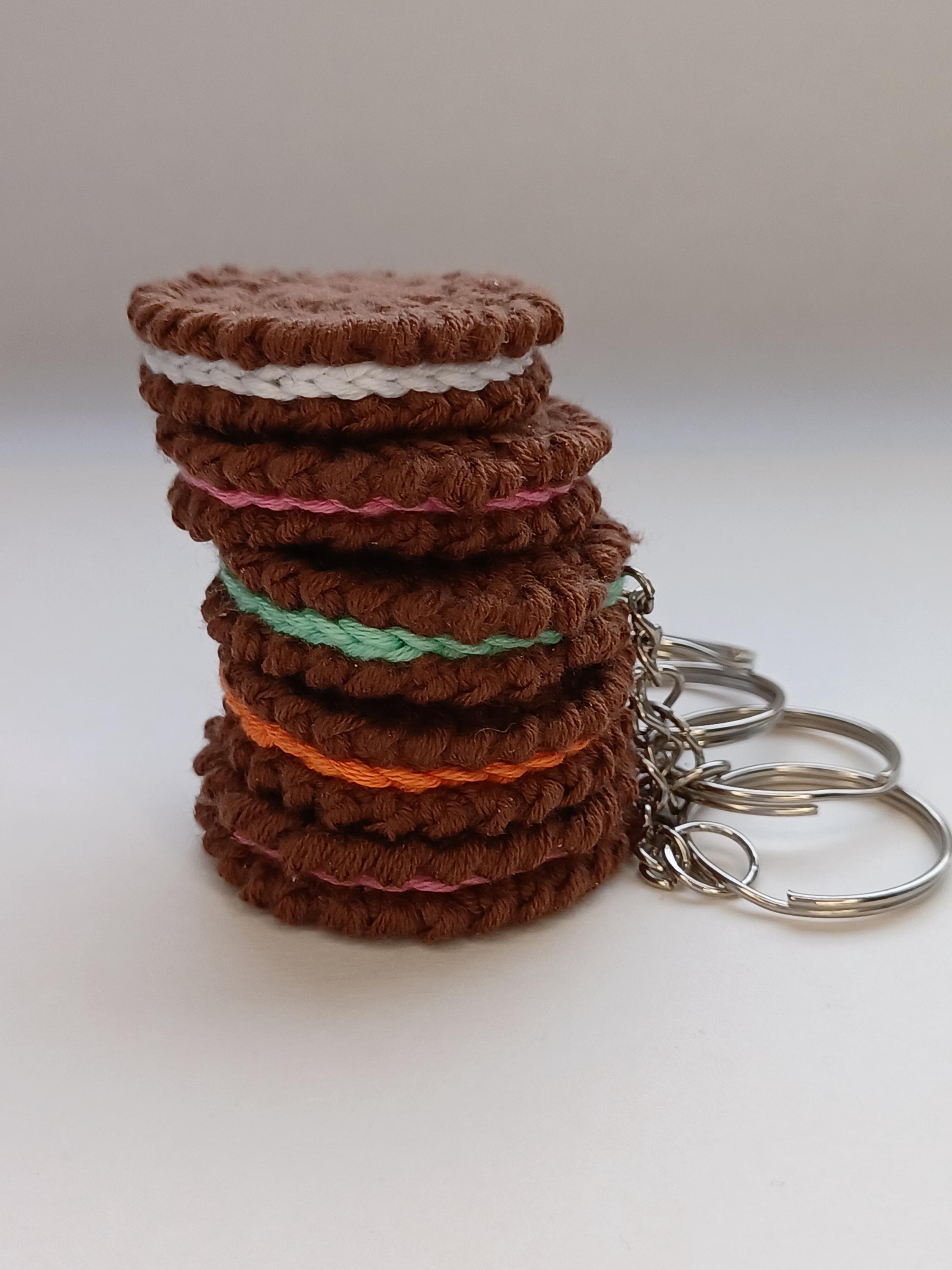 Crochet OREO Cookie Keychain - Etsy