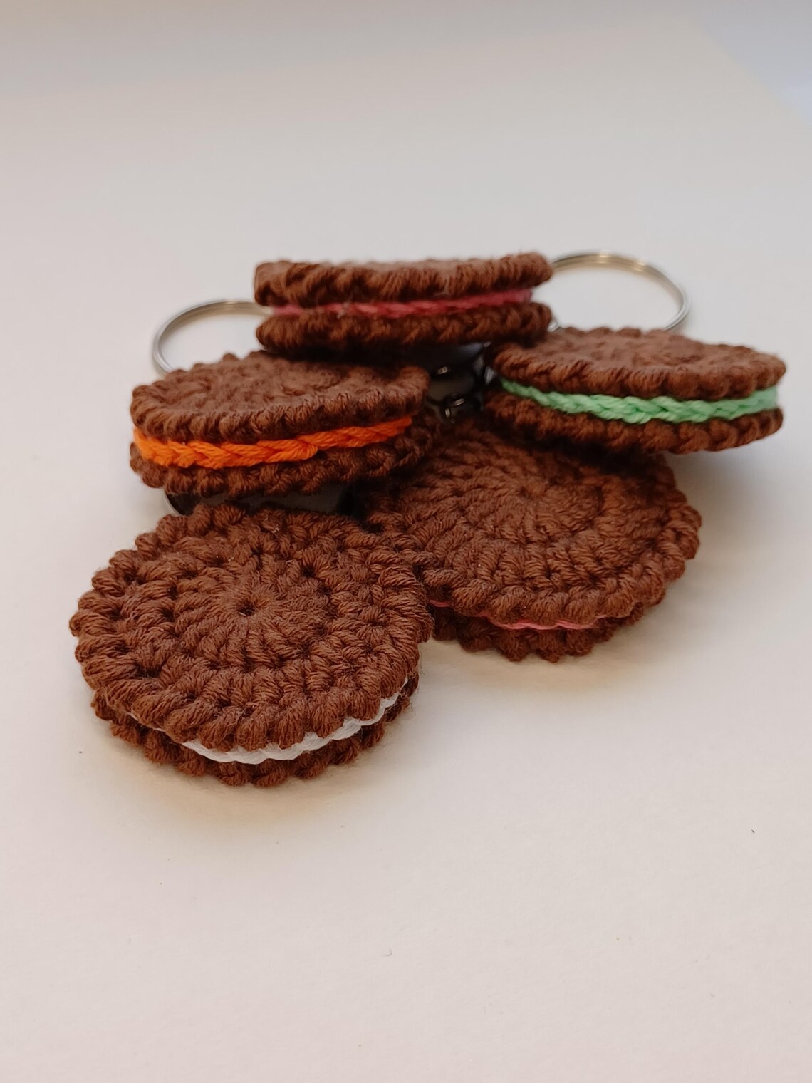 Crochet OREO Cookie Keychain - Etsy