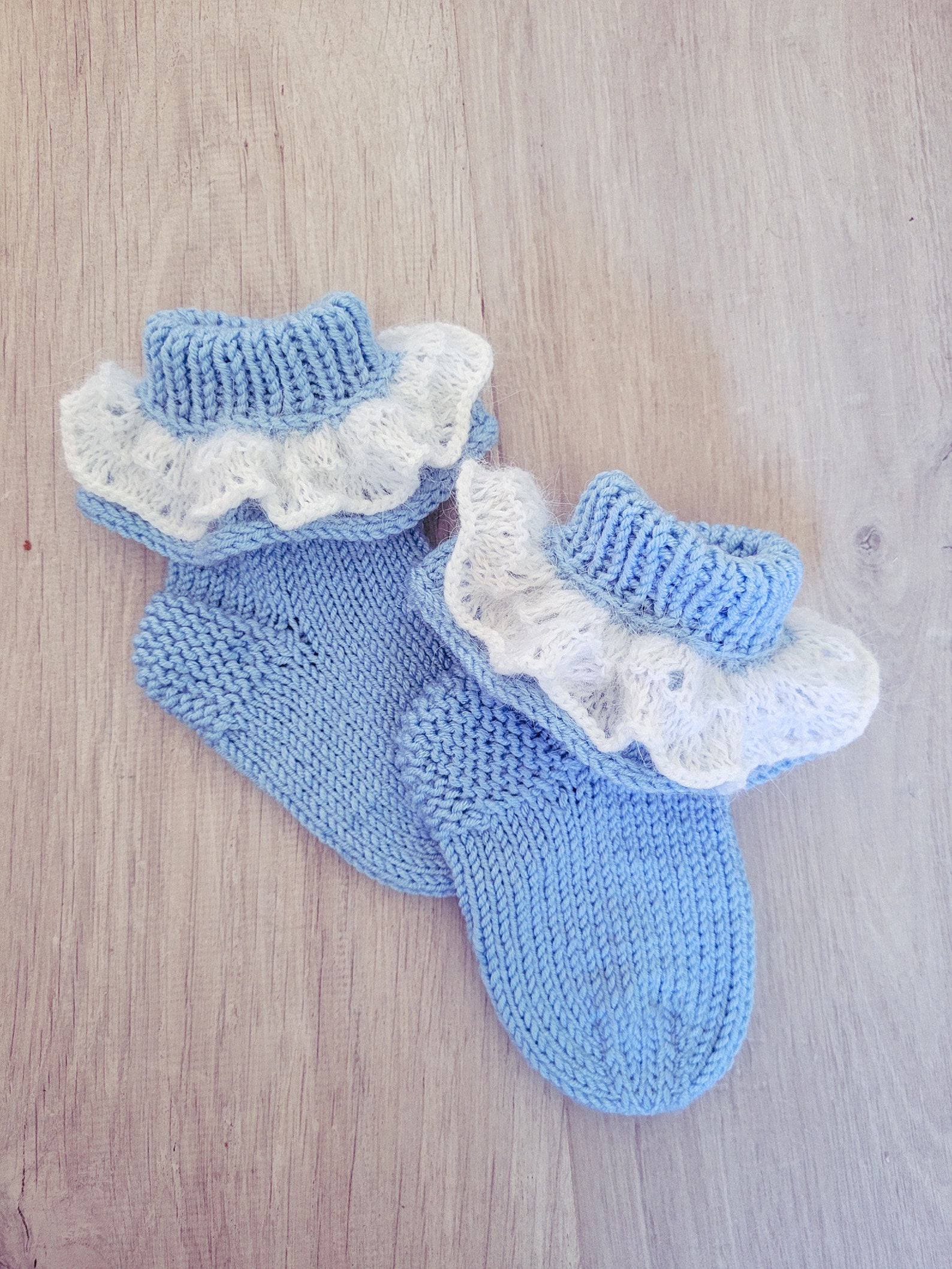 Knitting Pattern Baby Socks With Ruffles, Knitting Pattern for Baby ...