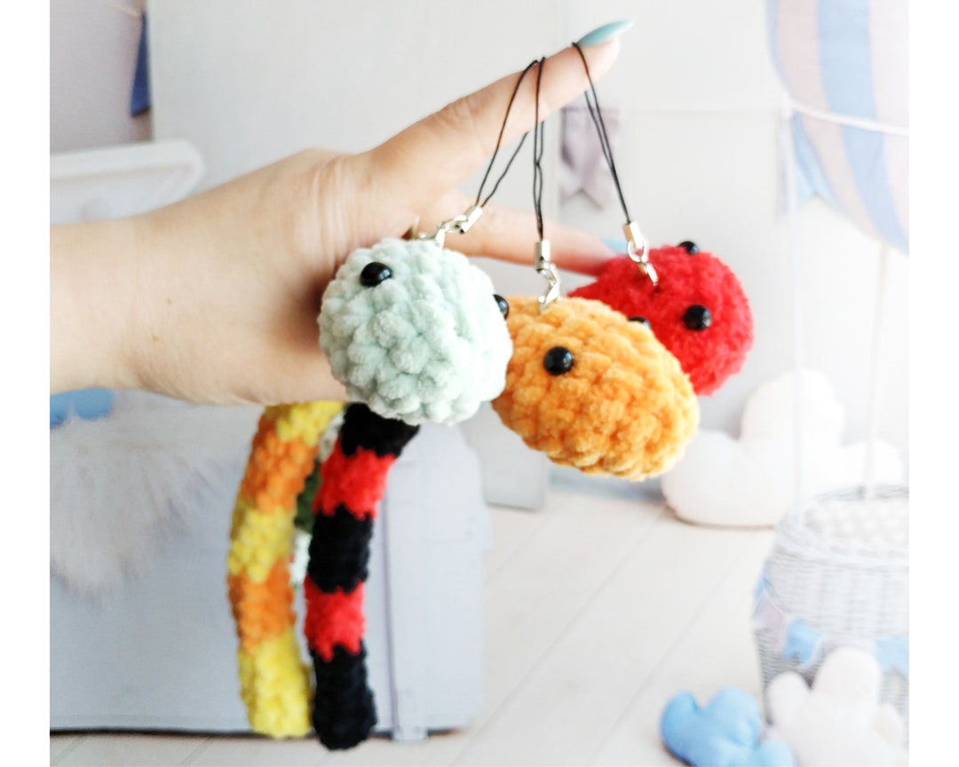 Crochet Pattern Snake Keychain Plush No Sew Do It Yourself Amigurumi ...