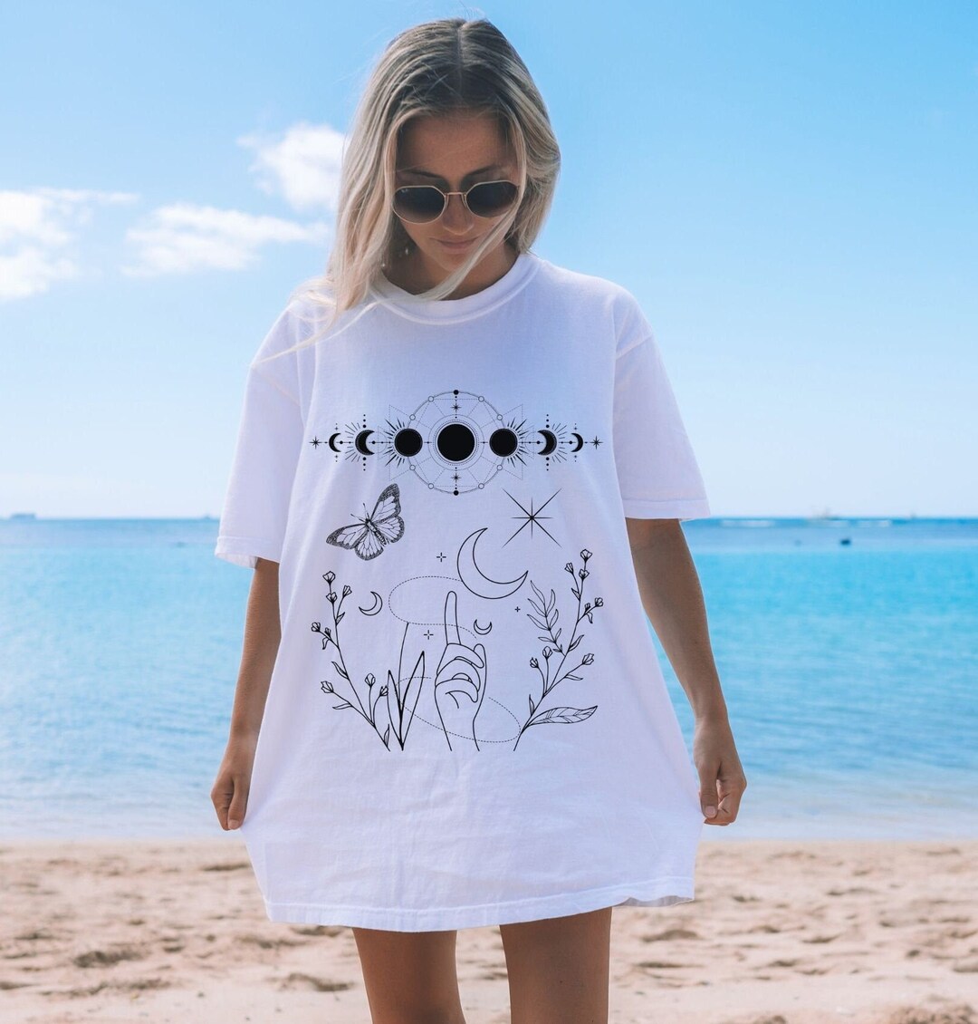 Mystical Shirt for Her Butterfly T-shirt Oversize Shirt Magical Shirt ...