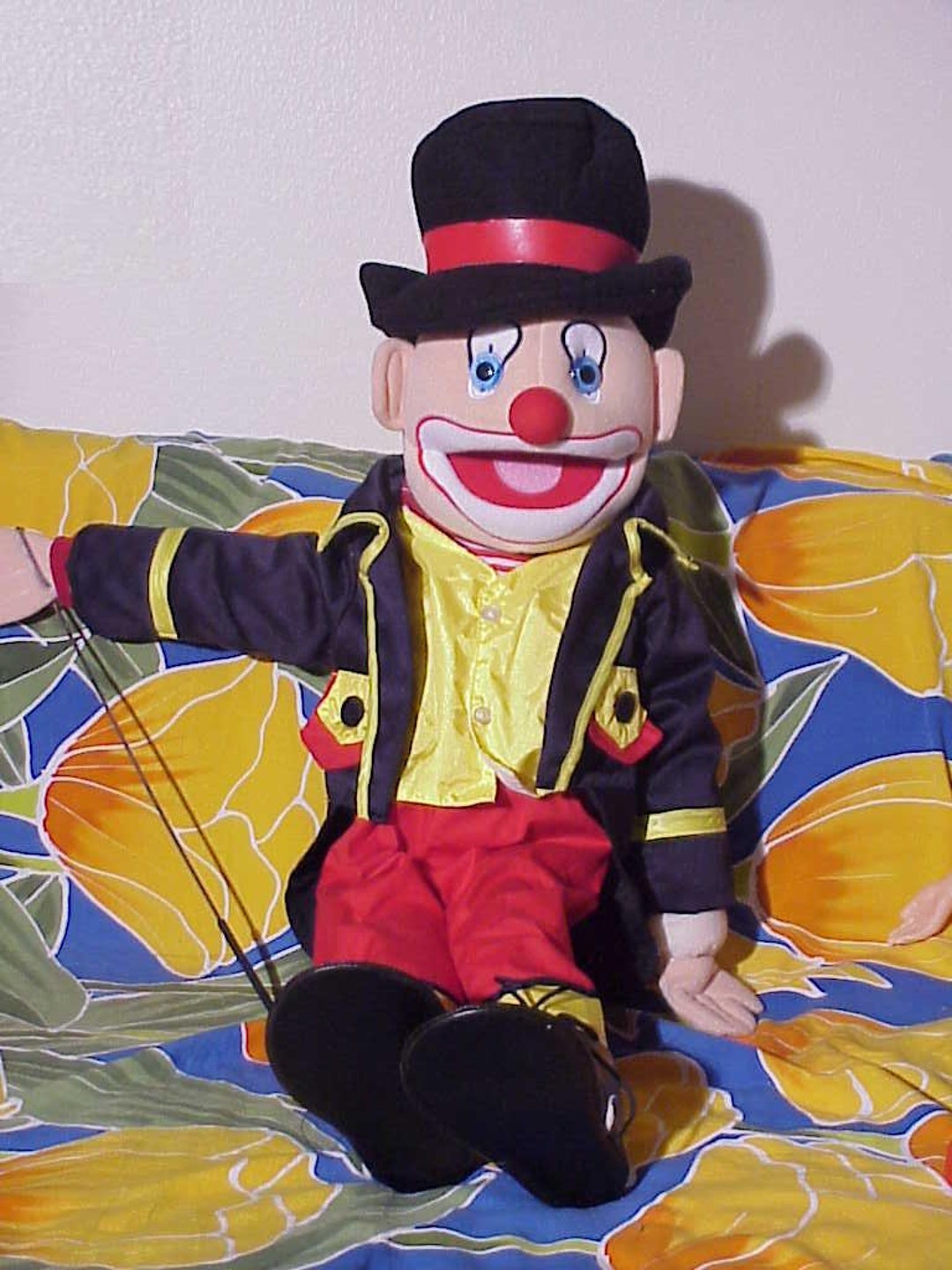 36" Clown Ventriloquist Dummy Doll - Muppet-style Mouth Movement - Wand ...