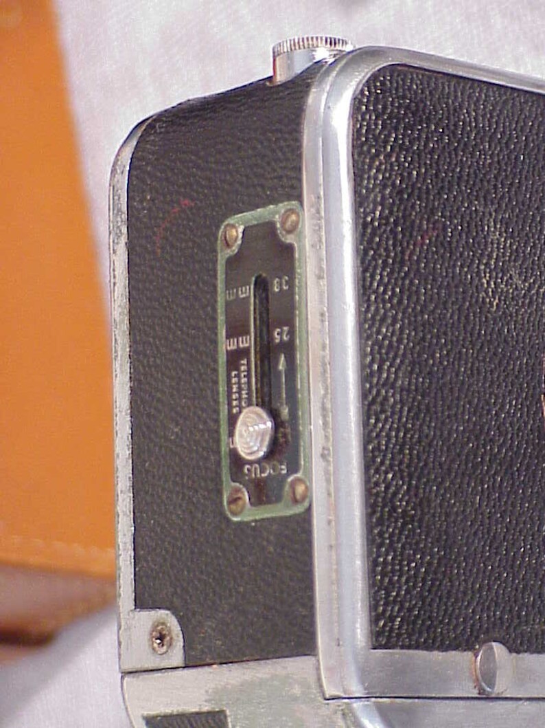 Vintage Dejur Model D-100 Movie Camera Magazine 8, Photography, Home ...