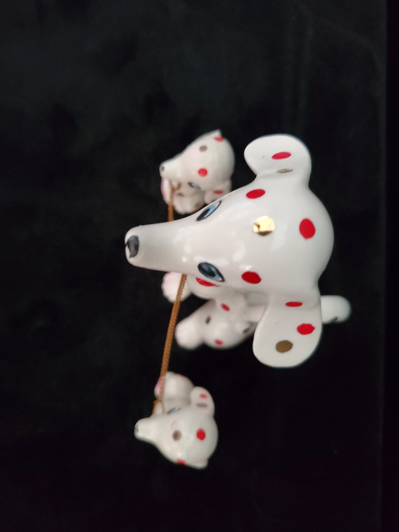 Vintage Polka-dot Figurine of 3 Dogs, Adult and 2 Puppies - Etsy