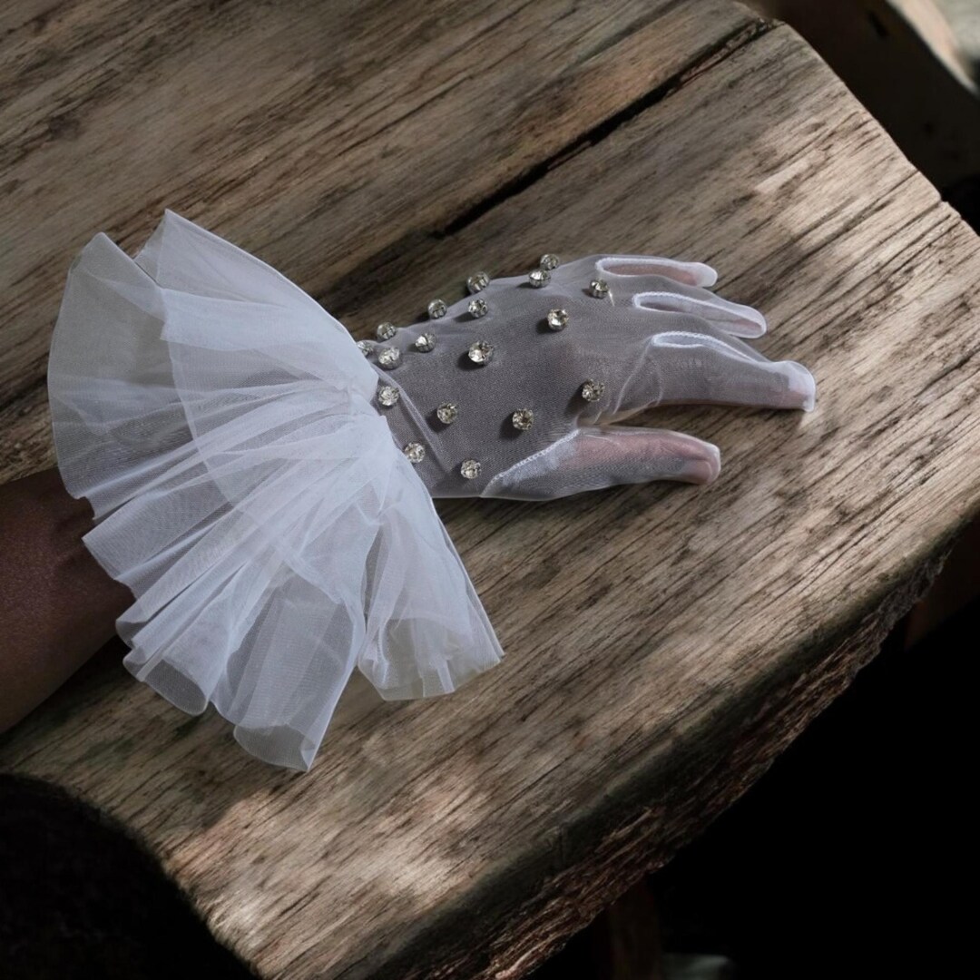 Women's Ruffled Diamond Mesh Gloves - Etsy
