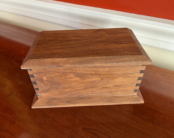 Black Walnut Keepsake Box - Etsy