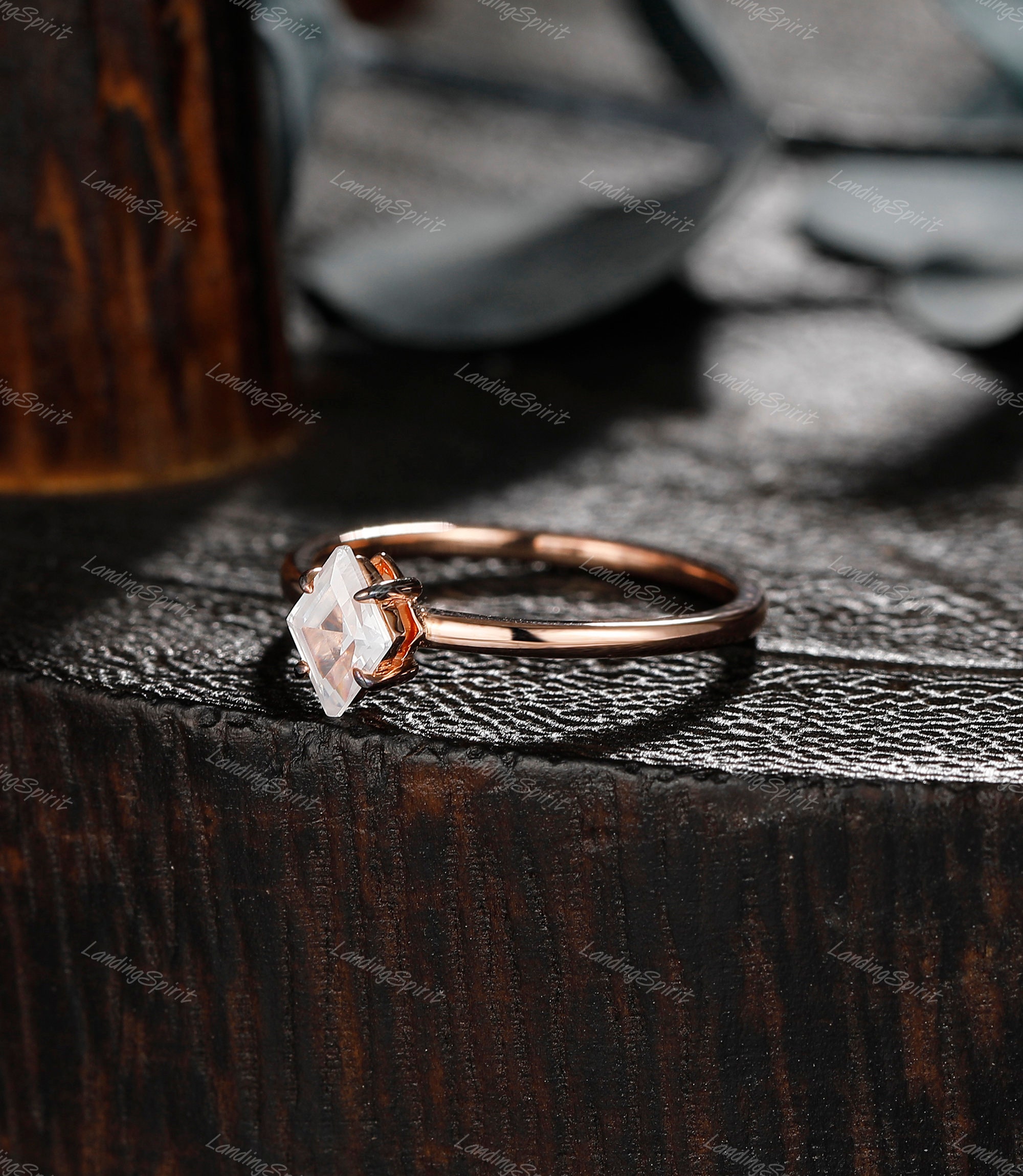 Minimalist Engagement Ring/ Solitaire Ring/ Rhombus Shape - Etsy