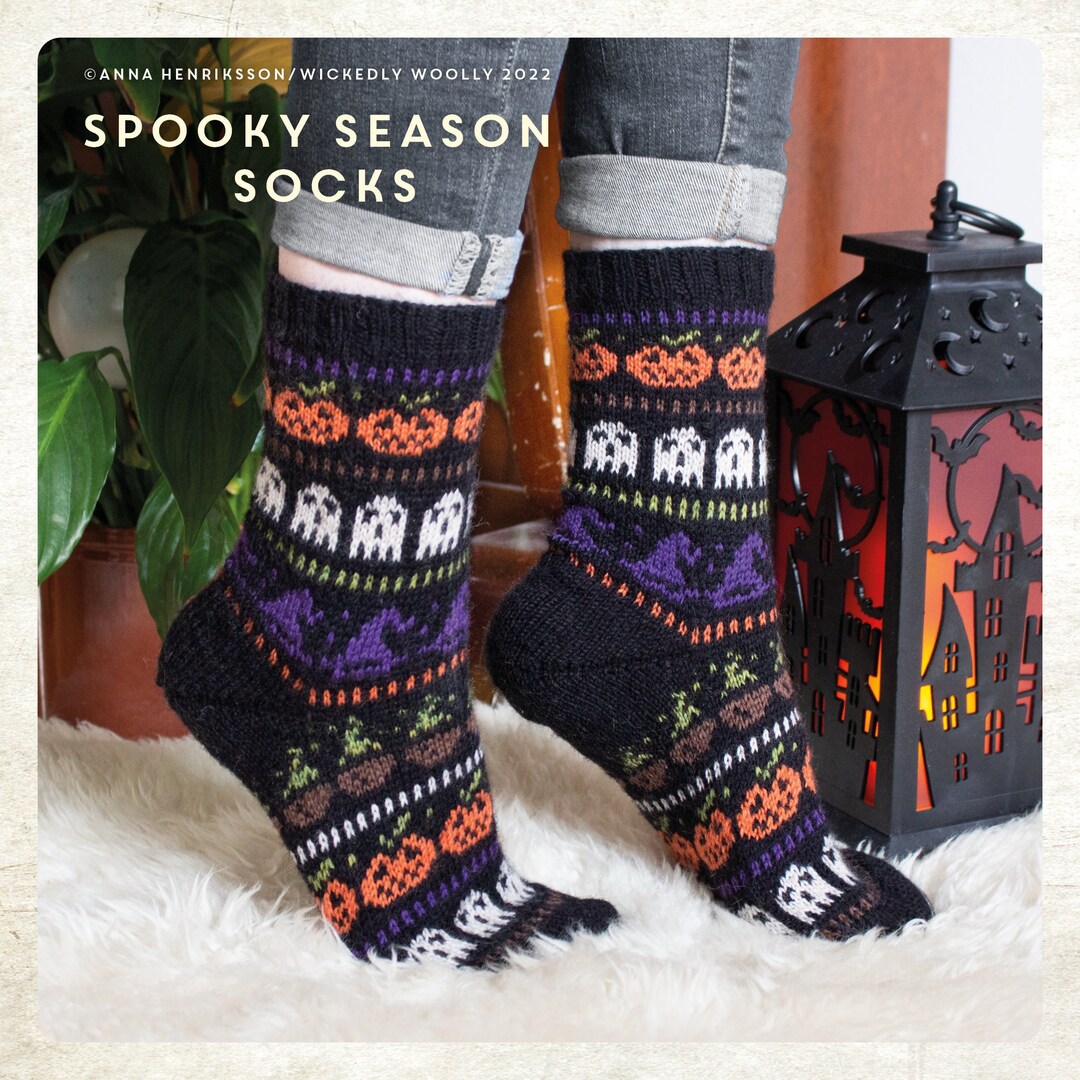 Spooky Season Socks PDF Knitting Pattern - Etsy