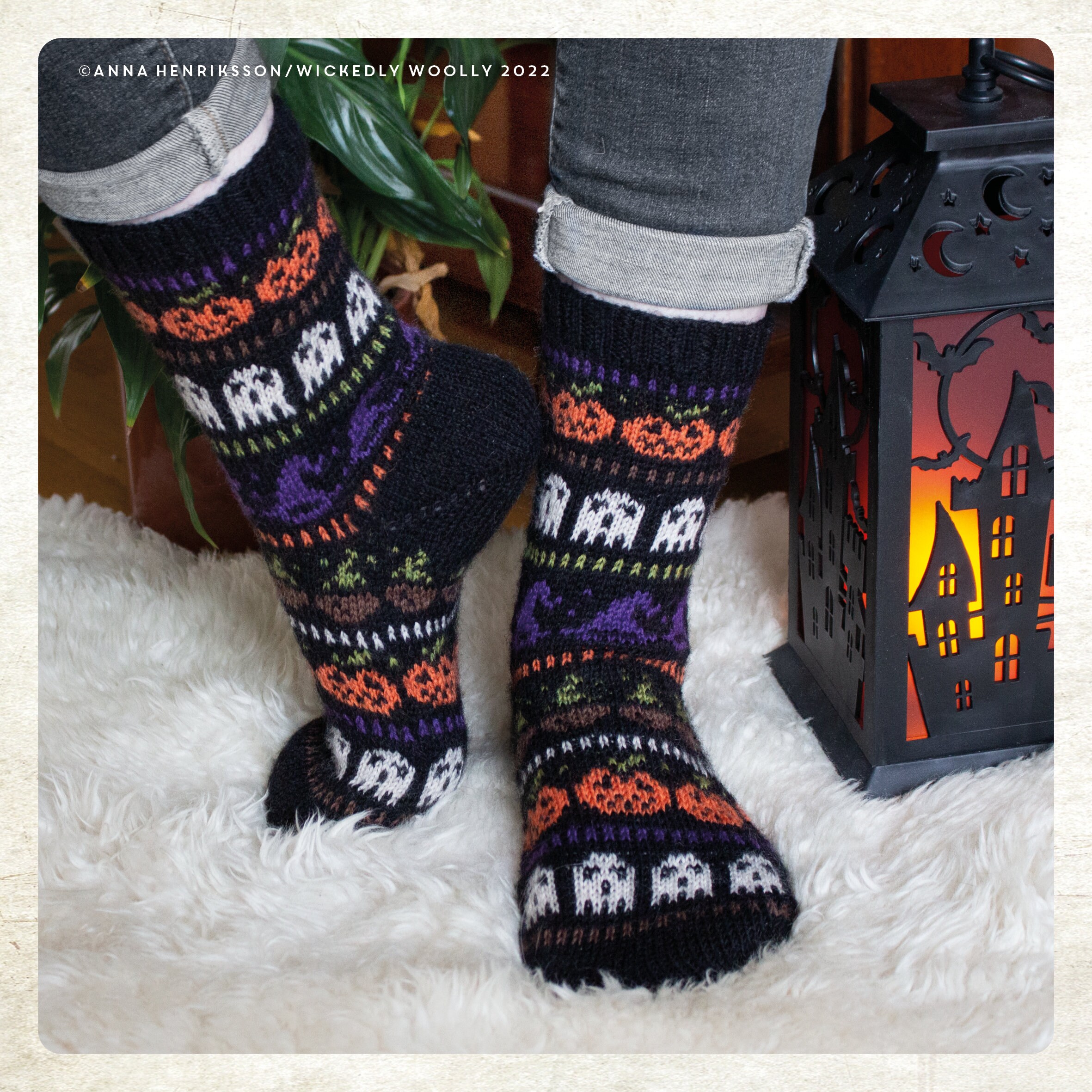 Spooky Season Socks PDF Knitting Pattern - Etsy