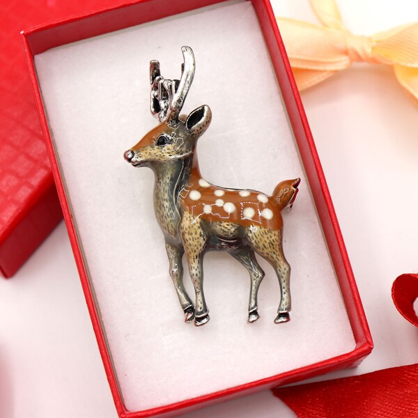 Deer Brooch - Etsy