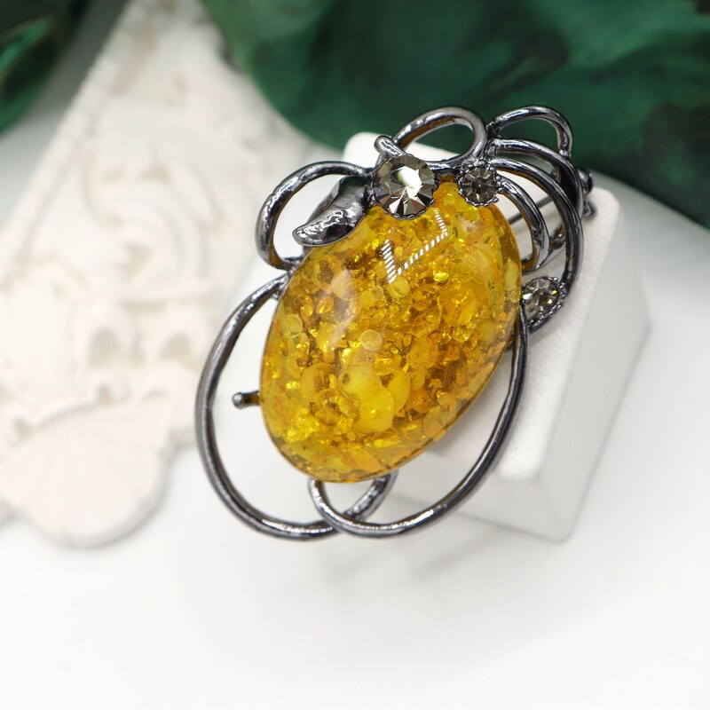 Amber Pin - Etsy