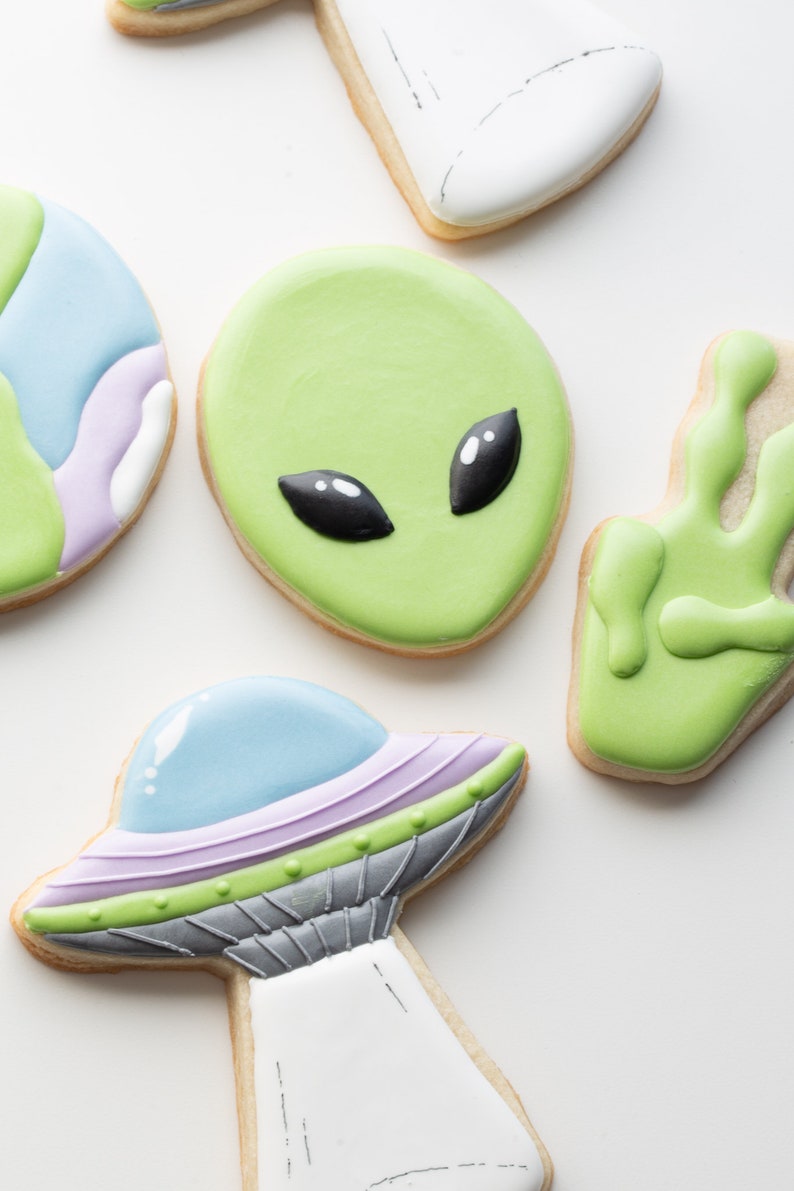 Alien Cookie Cutter - Etsy