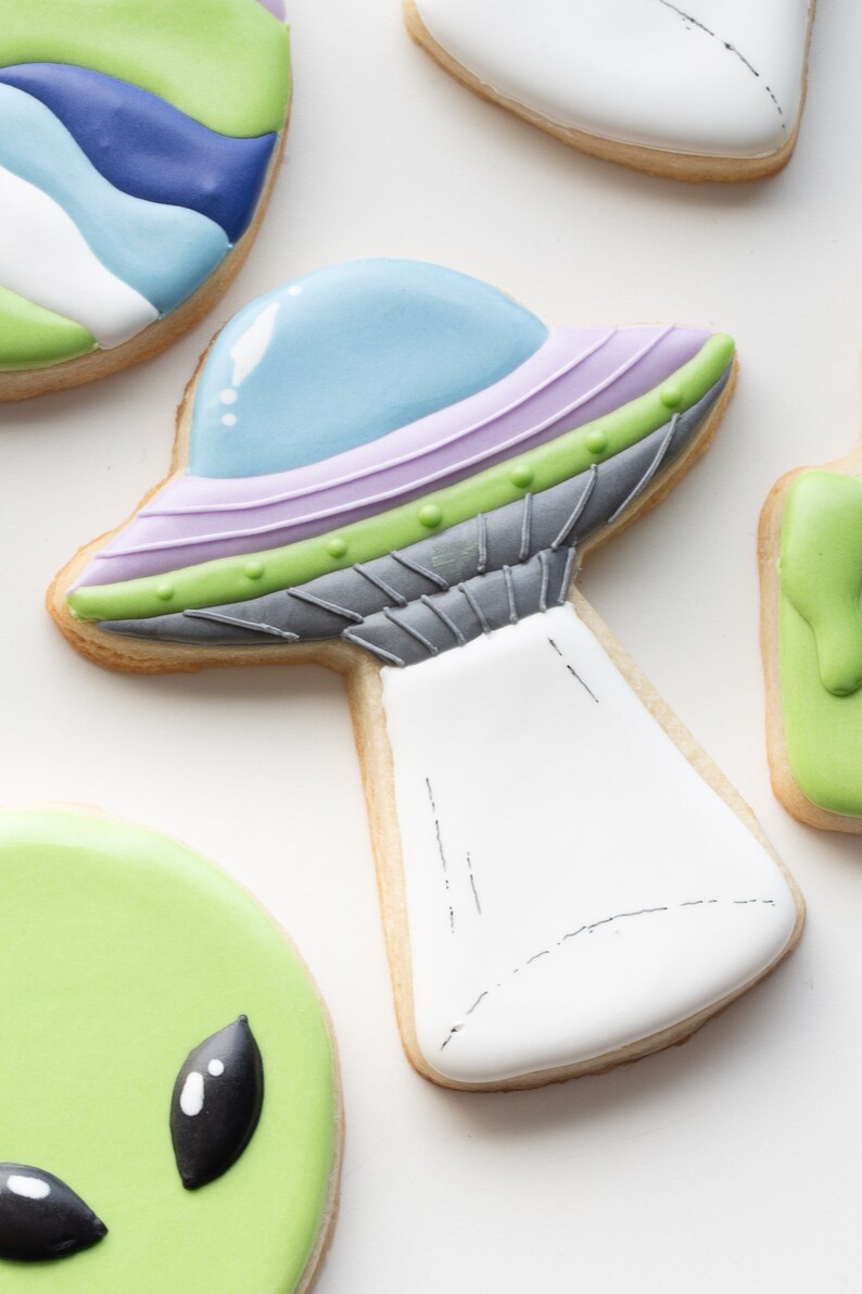 Alien Spaceship Cookie Cutter - Etsy