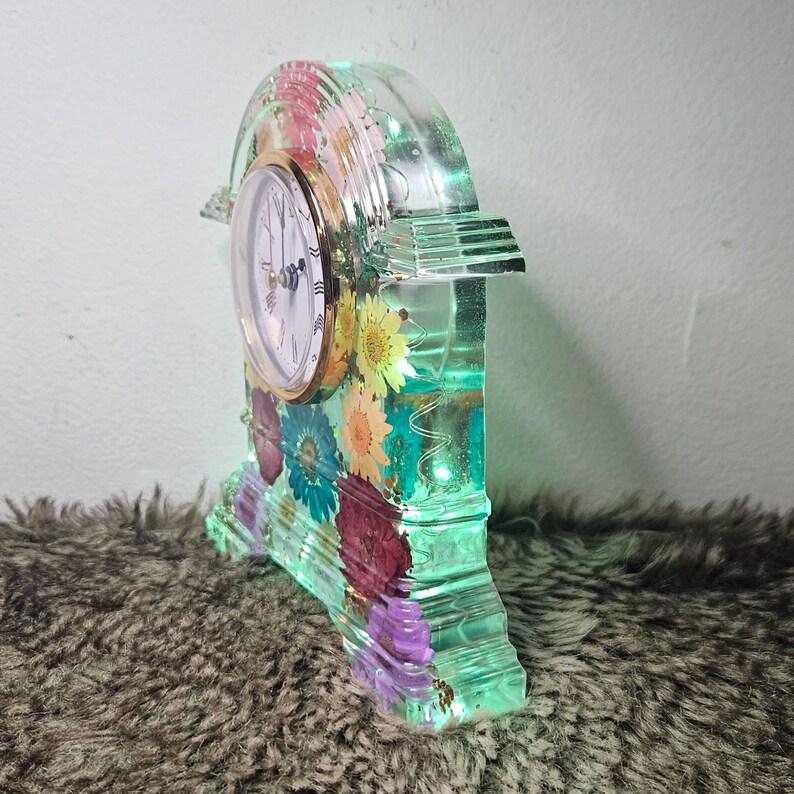 Blooming Beauty Clock- Resin Flower Art for Desk With Night Lamp - Etsy
