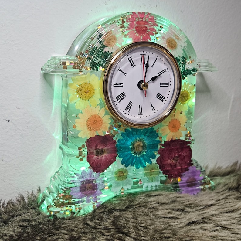 Blooming Beauty Clock- Resin Flower Art for Desk With Night Lamp - Etsy
