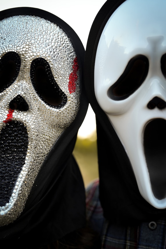 Bleeding Scream Mask