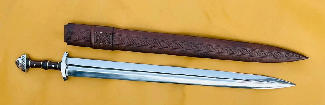 26-inch Viking-style Sword Hand-forged Balanced Blade Ready for Display ...