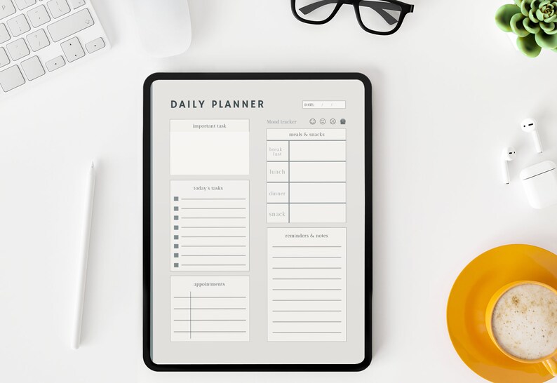 Gray Daily Planner, Minimalist Layout, Daily Productive & Organized ...