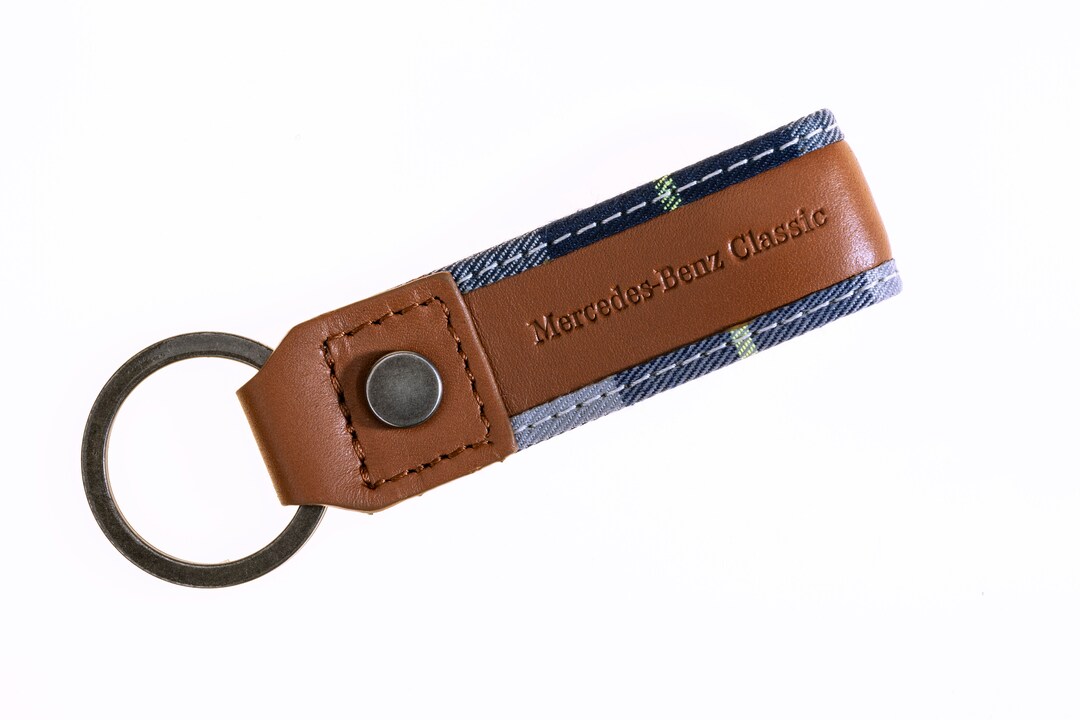 Official Mercedes-benz Classic Keyring Keychain 300 SL Gullwing Checked ...