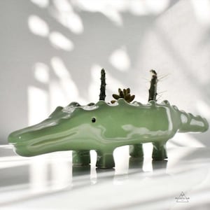 Adorable Crocodile Planter - Large Ceramic Flowerpot - Handmade Plant ...
