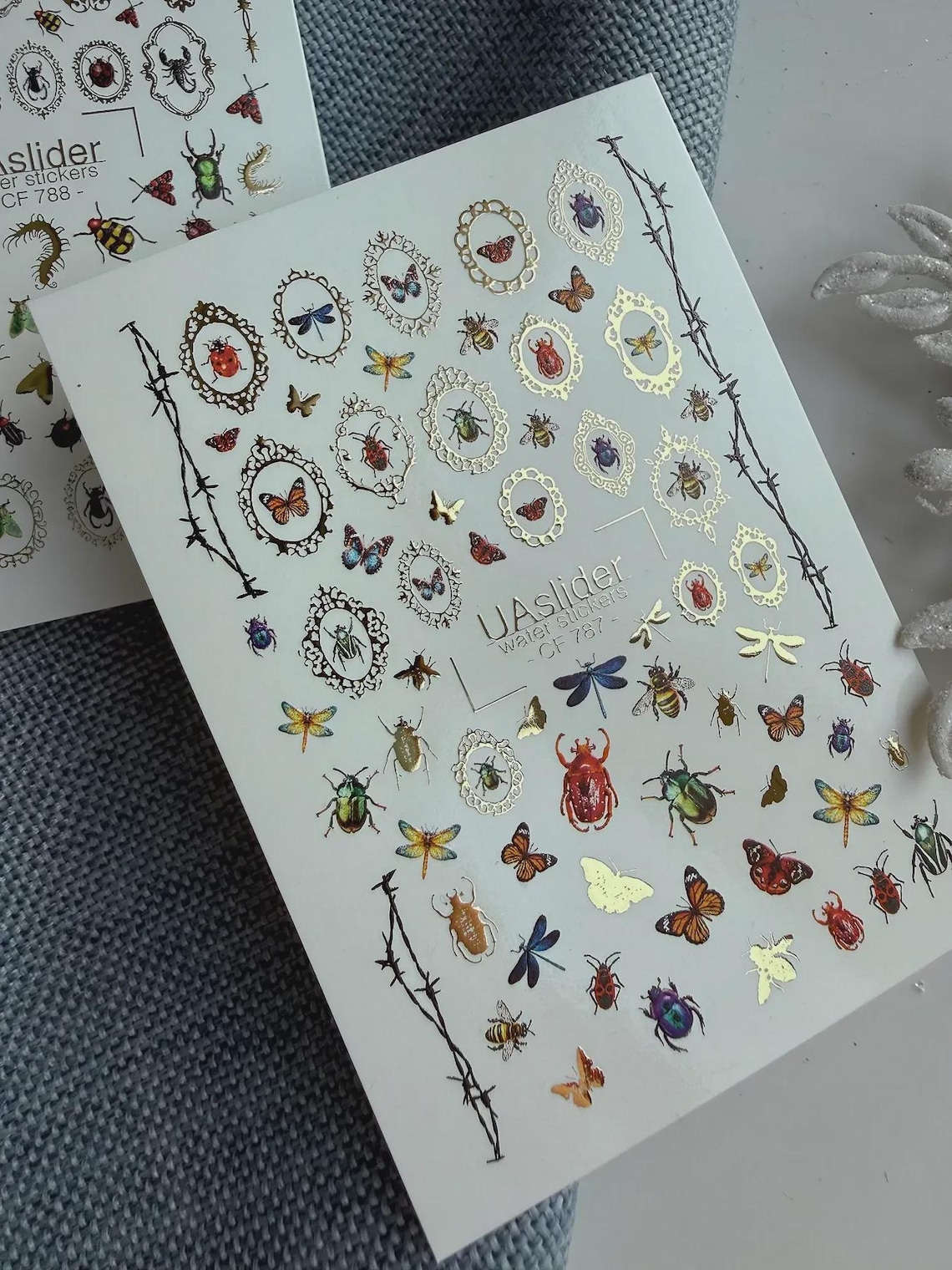 Insects / Butterflies / Barbed Wire Frames / Nail Art / Nail Water ...