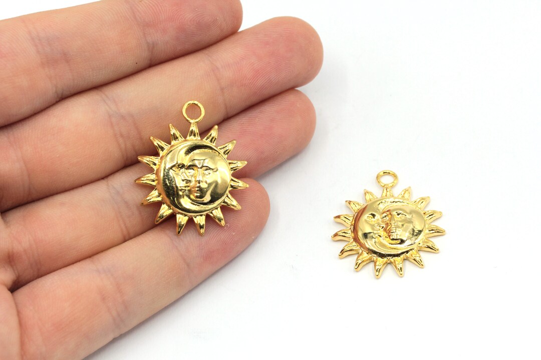 24x28mm 24k Shiny Gold Plated Moon With Sun Face Charm, Celestial Charm ...