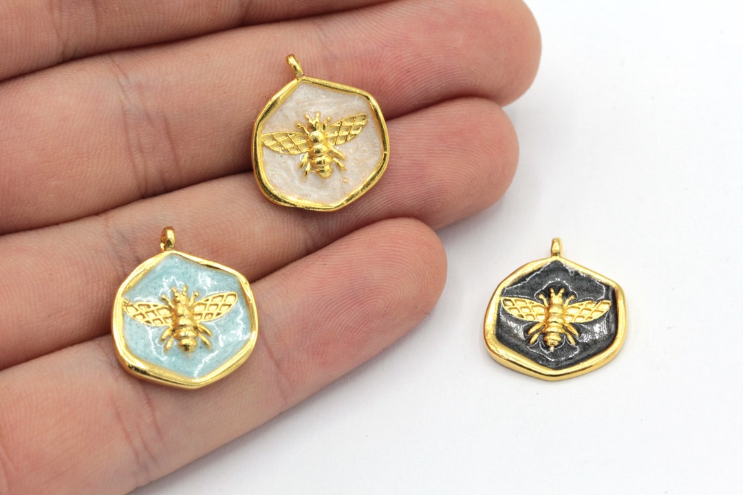 17x19mm 24k Shiny Gold Enamel Bea Charm, Bee Medallion Charm, Gold Bee ... 17x19mm 24k Shiny Gold Enamel Bea Charm, Bee Medallion Charm, Gold Bee ...