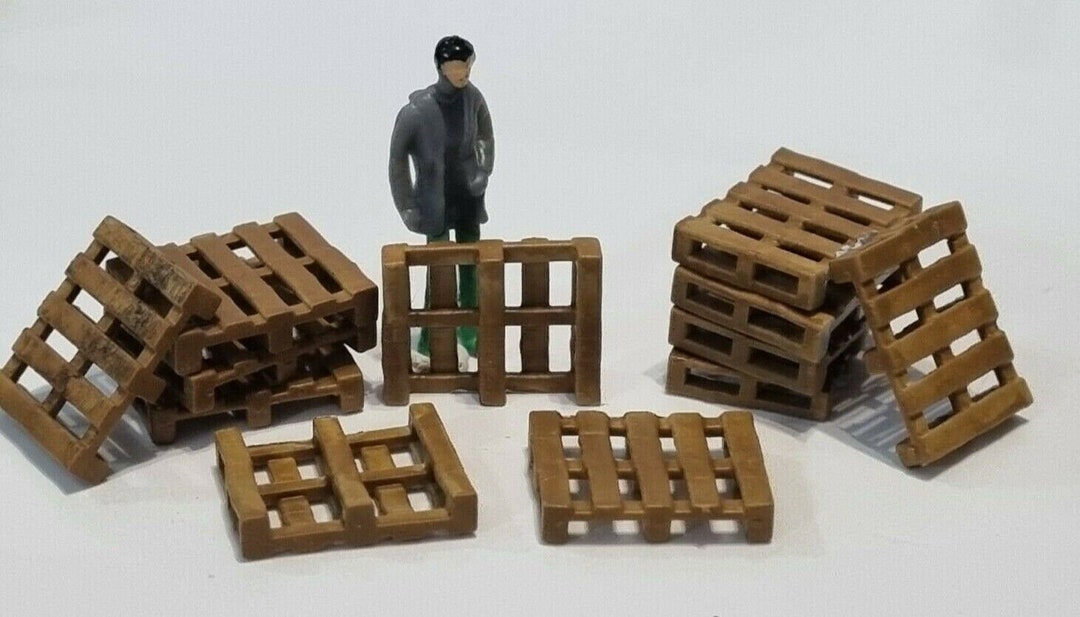Set of 12 Pallets OO Gauge 1:76 Scale Model Scenery Railway/diecast - Etsy