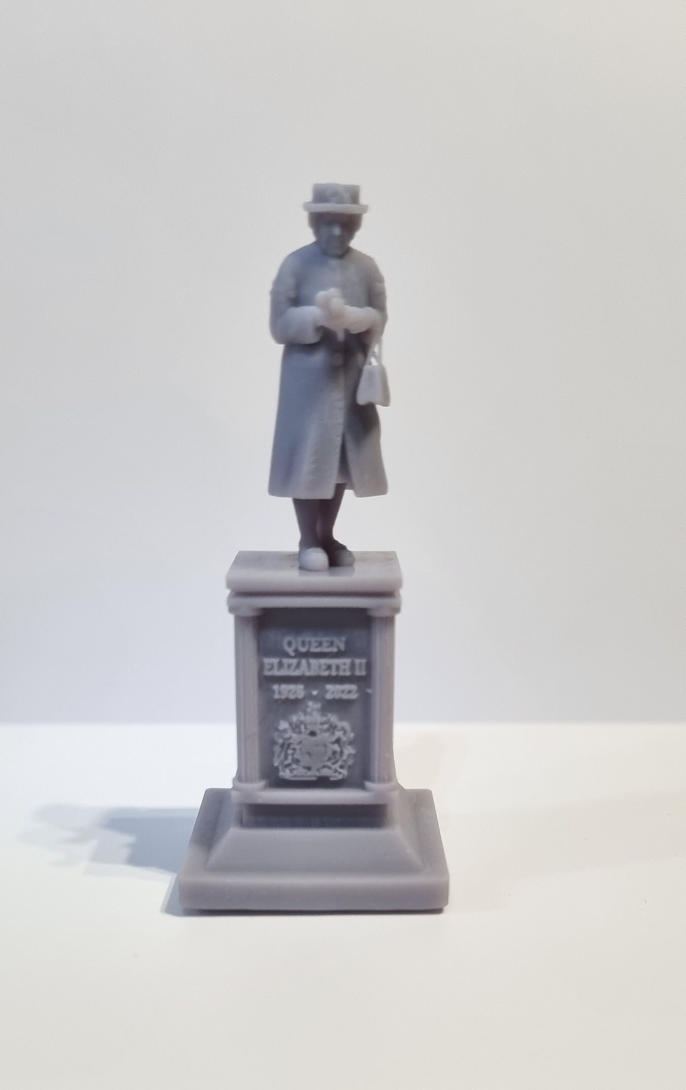 Queen Elizabeth II Memorial Plinth OO Gauge 1:76 Scale Model - Etsy