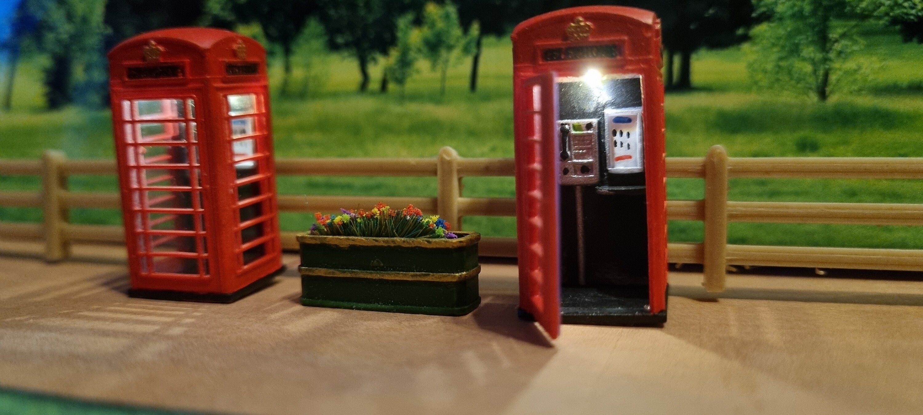 Two K6 Telephone Boxes With Warm White Led's OO Gauge 1:76 Scale Model ...