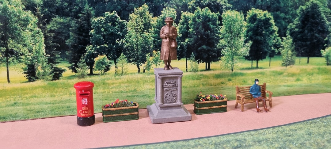 Queen Elizabeth II Memorial Plinth OO Gauge 1:76 Scale Model Scenery - Etsy
