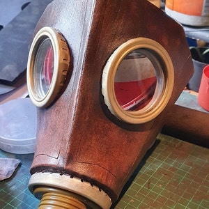 Krieg Gas Mask Pattern.pdf - Etsy