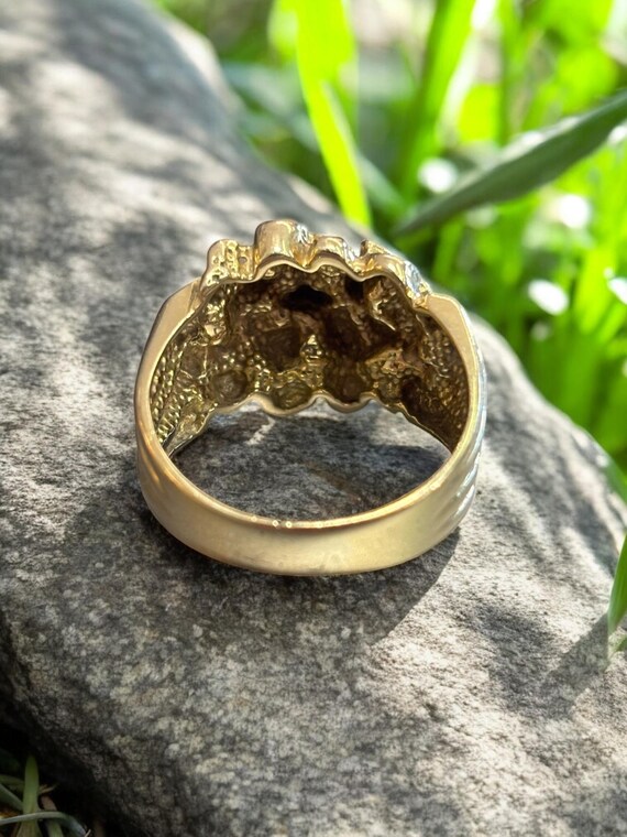 14k Gold Nugget Style Ring - Gem