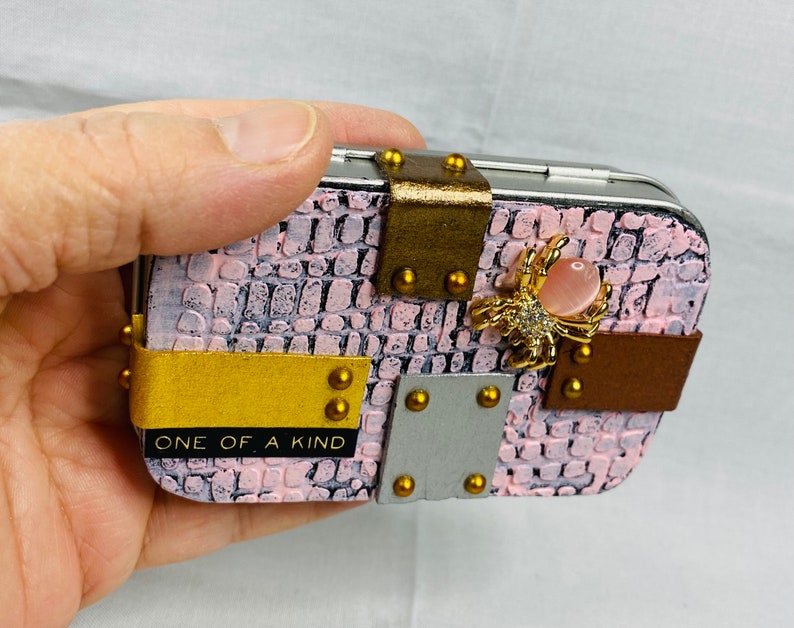 Pink Spider Tin - Etsy