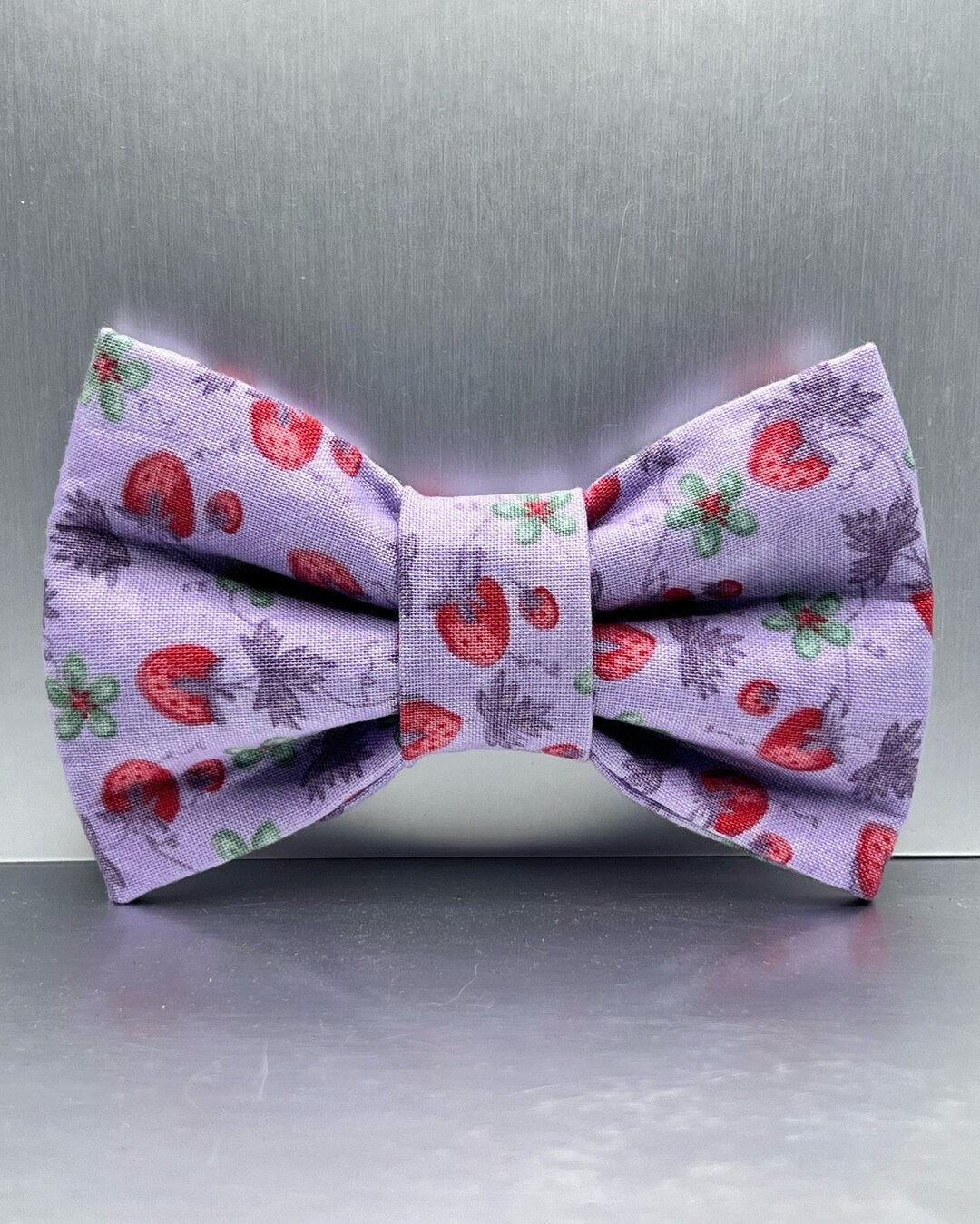 Dog Bow Ties. Girly Dog Bow Tie, Strawberry Dog Bow Tie, Novelty Dog ...