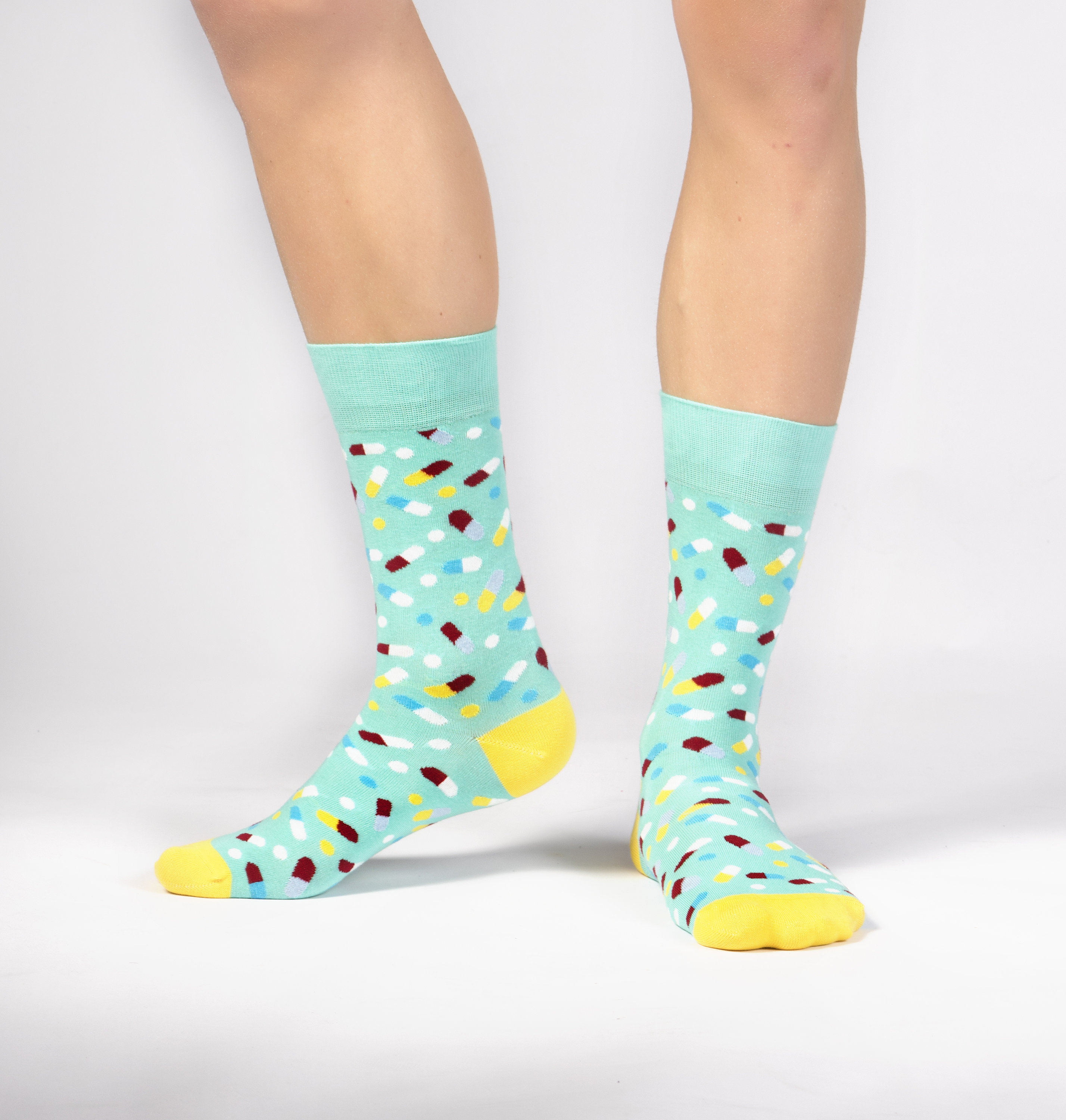 Mens Funny Socks 4 Pairs Designs in a Gift Box Size 6-11 - Ozzy Socks ...