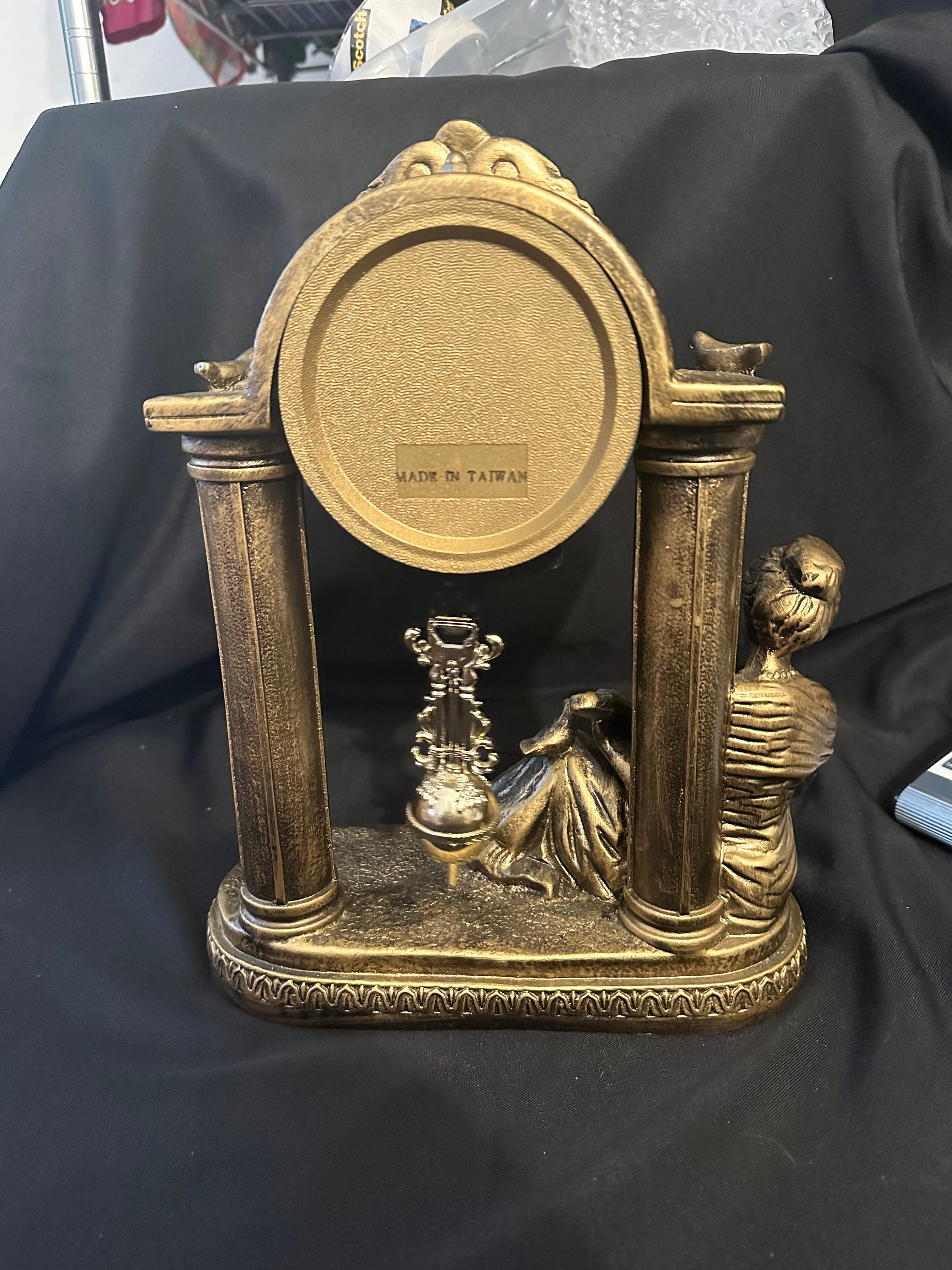 Vintage Eleco Quartz Pendulum Clock Pillars With Woman Playing Guitar ...