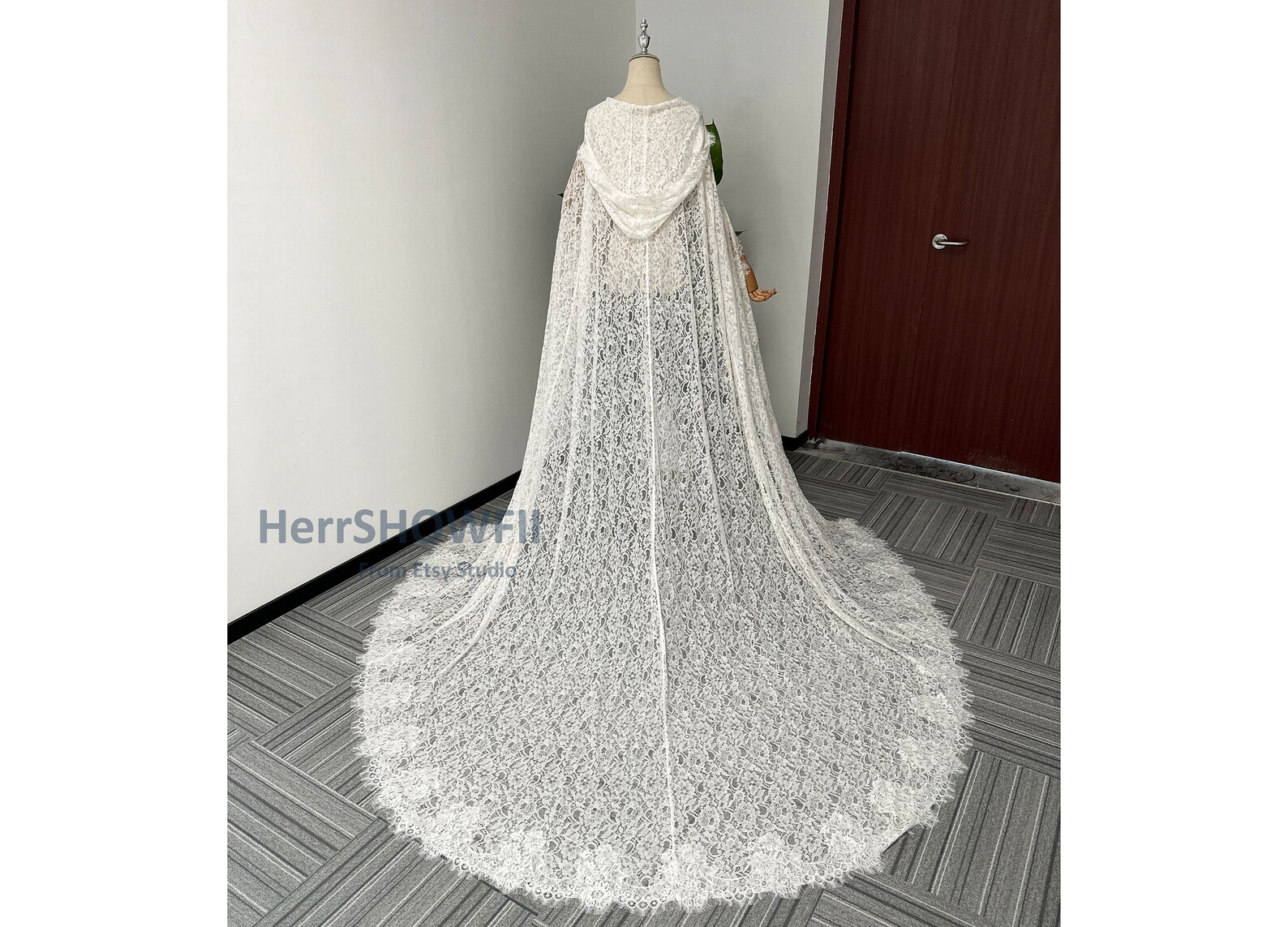 118'' Bohemian Wedding Cloak With Hoodie Flower Lace Hooded Cape ...