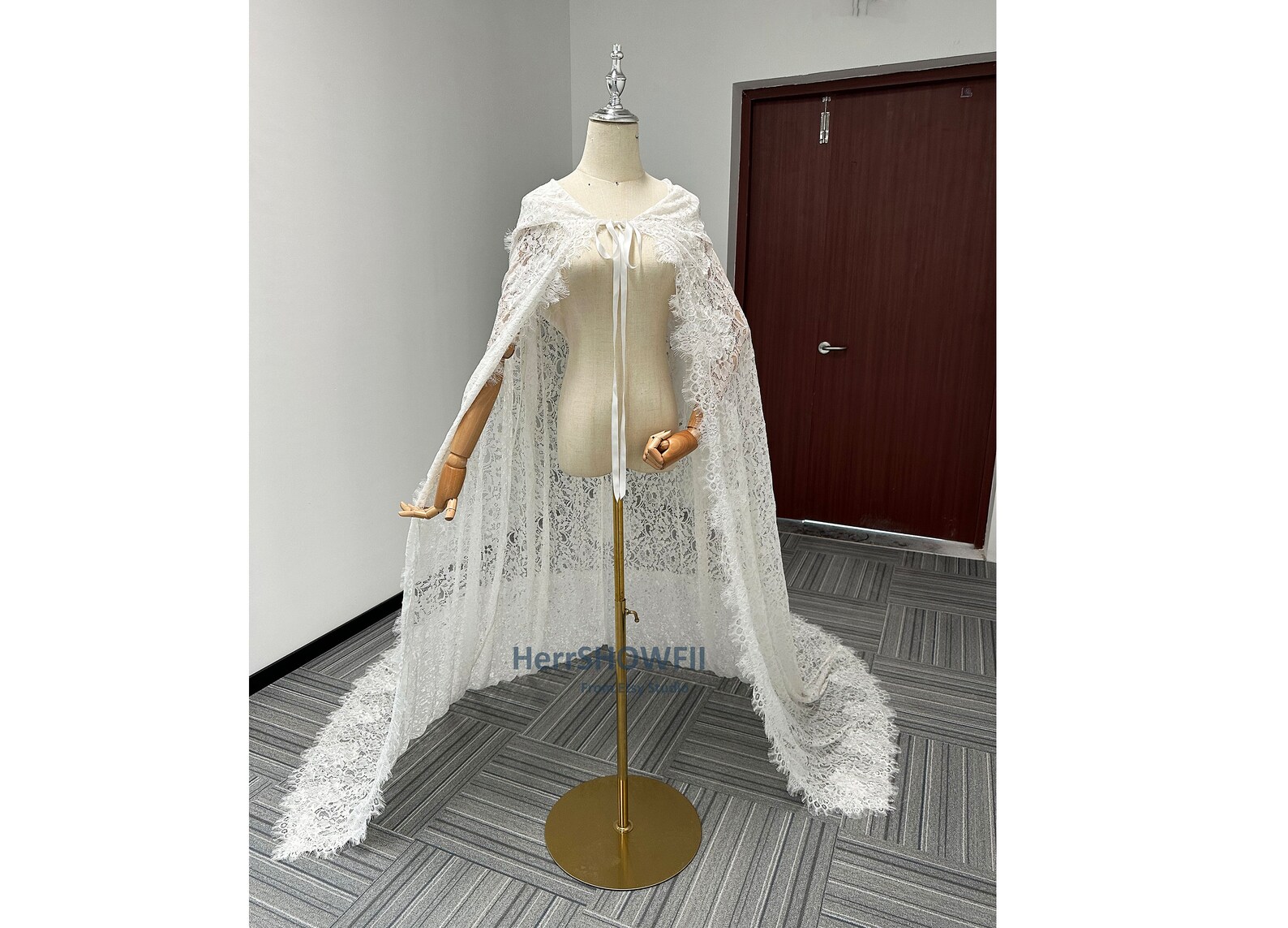 118'' Bohemian Wedding Cloak With Hoodie Flower Lace Hooded Cape ...