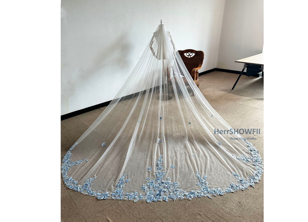 Elegant Blue Flower Lace Wedding Veil, Dreamy Blue Pearled Bridal Veil ...