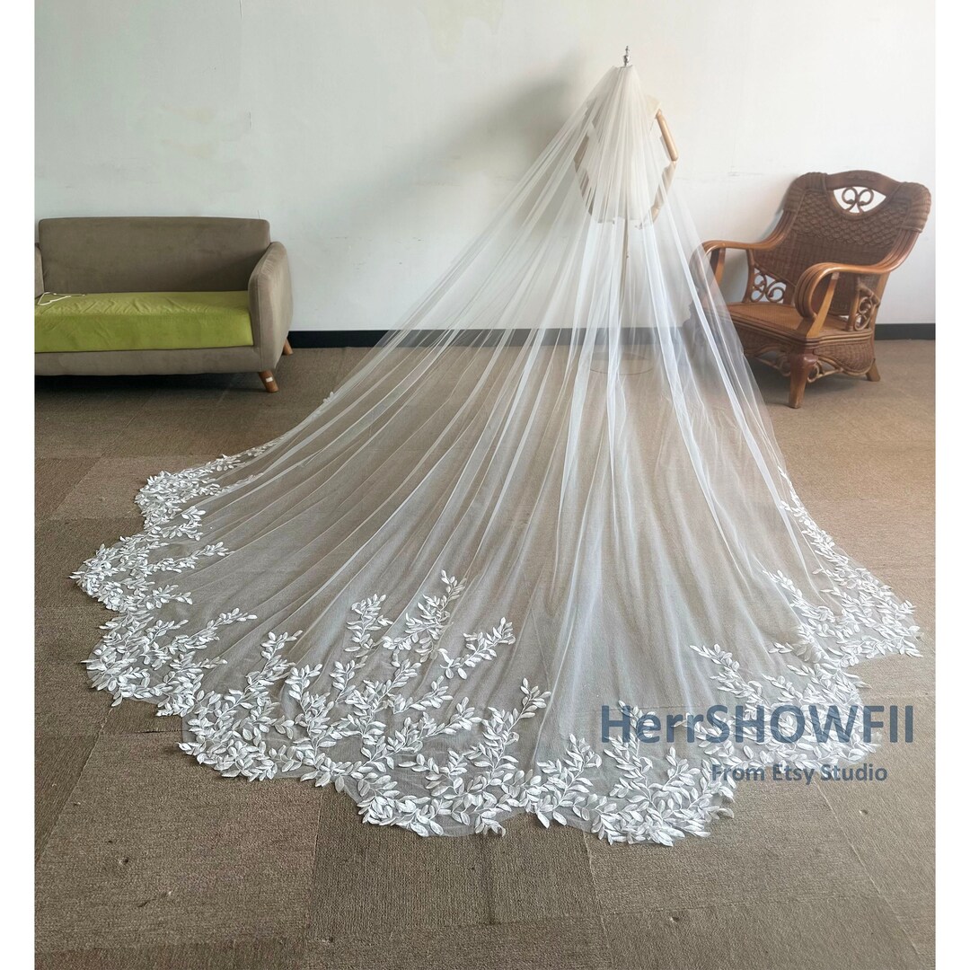 Flower Shape Leaves Mermaid Tail Veil, Unique Lace Leaves Wedding Veil ...
