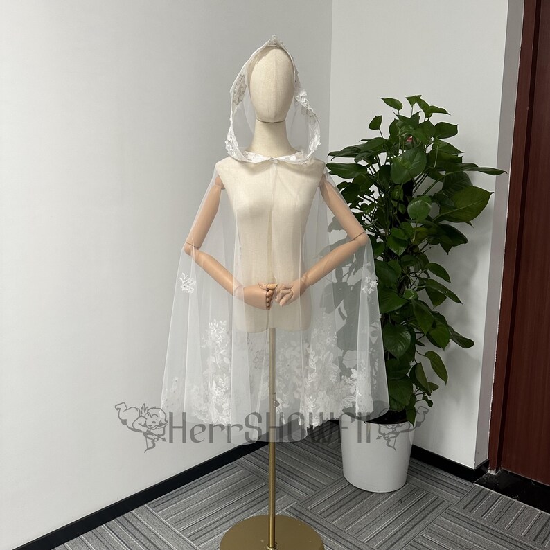 3D Flower Lace Wedding Cape Veil for Faerie, Fairy Flowery Bridal Cloak ...
