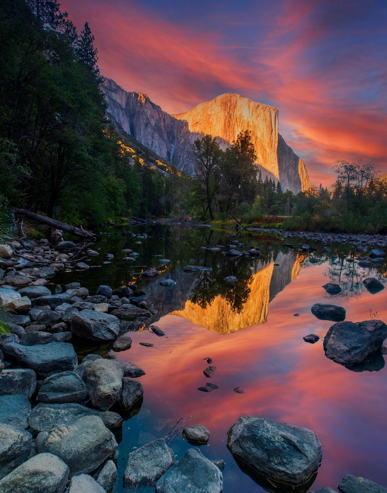 Crimson Sunset, Yosemite National Park Valley View El Capitan ...