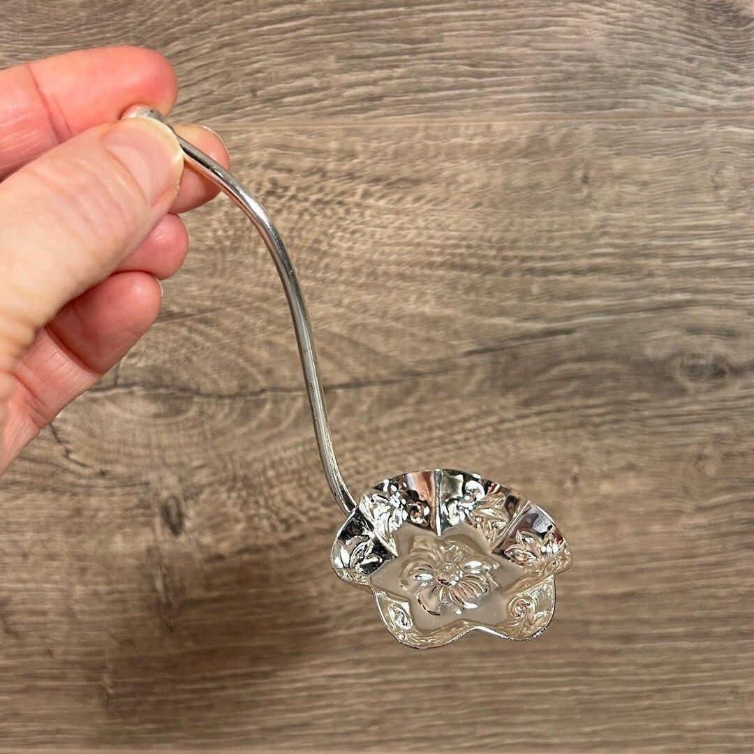Vintage Mayell Silver Plated Charming Wavy Scalloped Ruffle Edge Spoon ...
