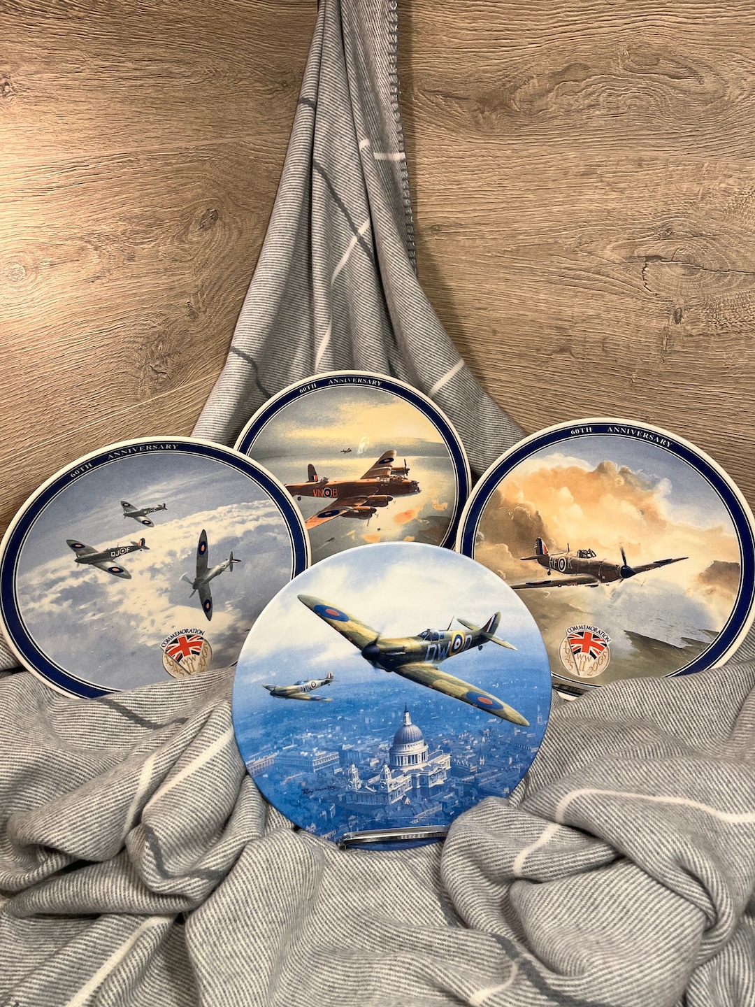 Wedgwood 2005 VE Day 60th Anniversary Plates With Boxes: Spitfire ...