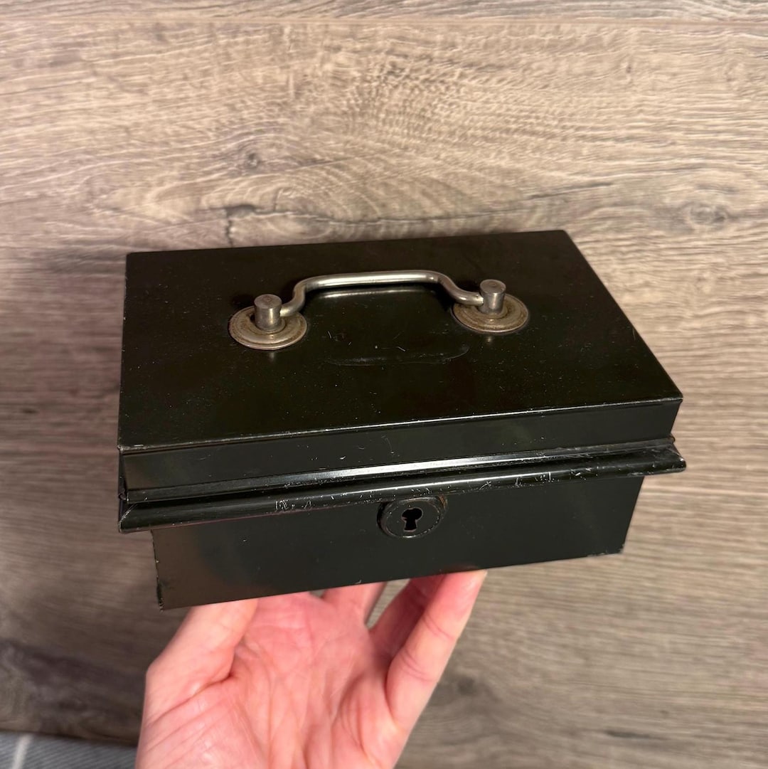 Vintage- No Key- Victa Series Dark Green Metal Cash Box With Removable ...