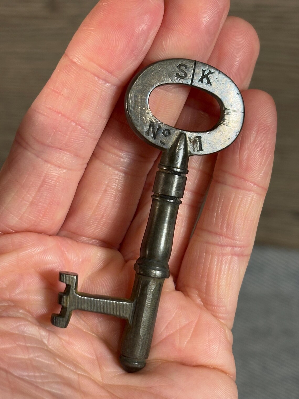 Vintage Chubb Round and Oval Bow Three Old Keys | Original English ...